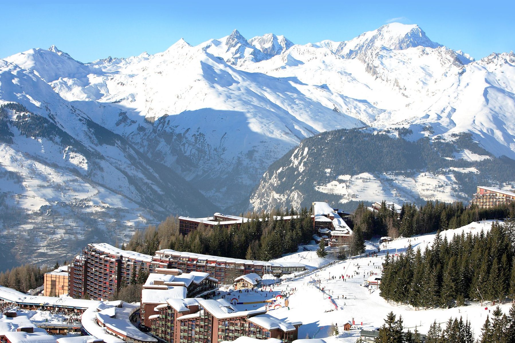 Resort guide Arc 1800: maps, restaurants & information | AlpineAnswers ...