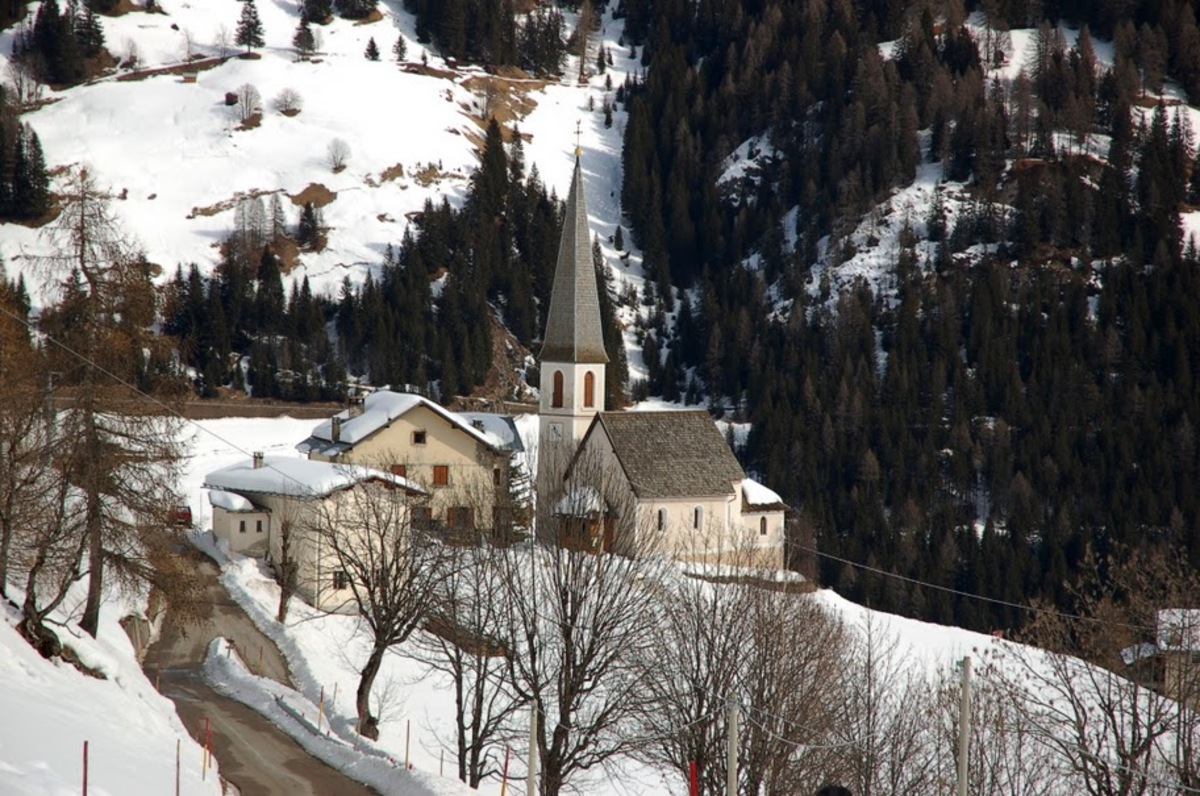 Resort guide Arabba: maps, restaurants & information