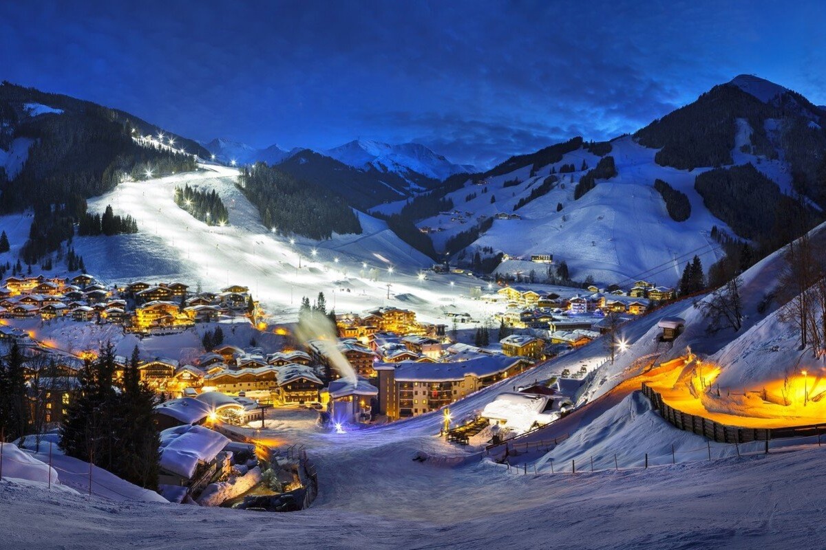 Resort guide Hinterglemm: maps, restaurants & information ...