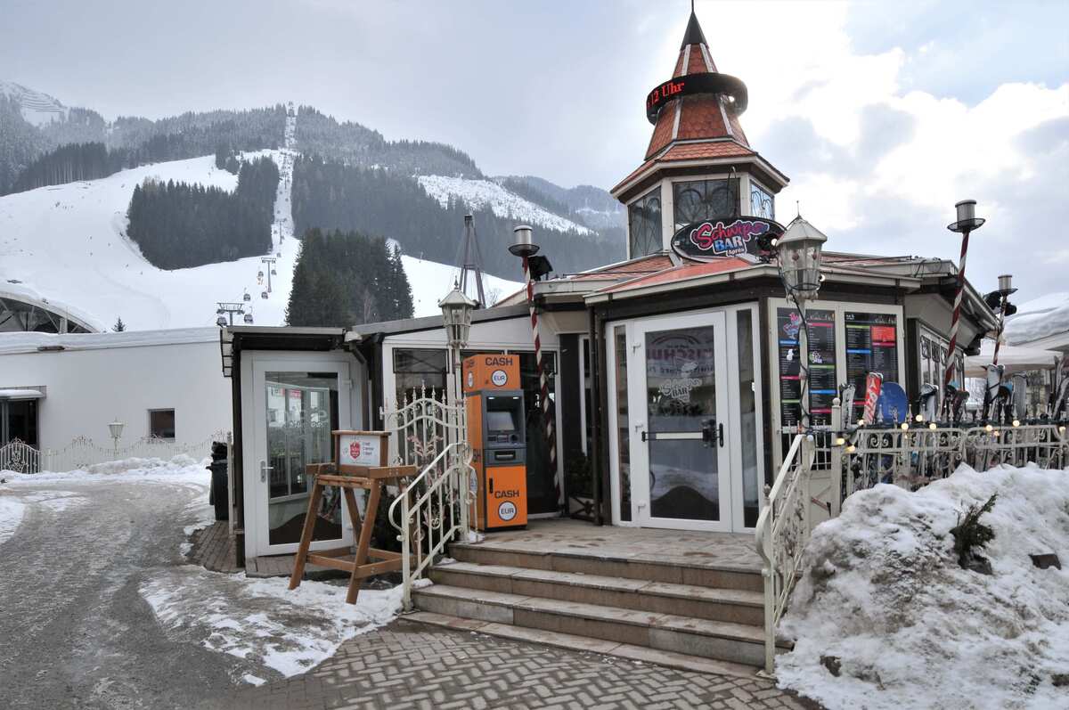 Resort guide Saalbach: maps, restaurants & information